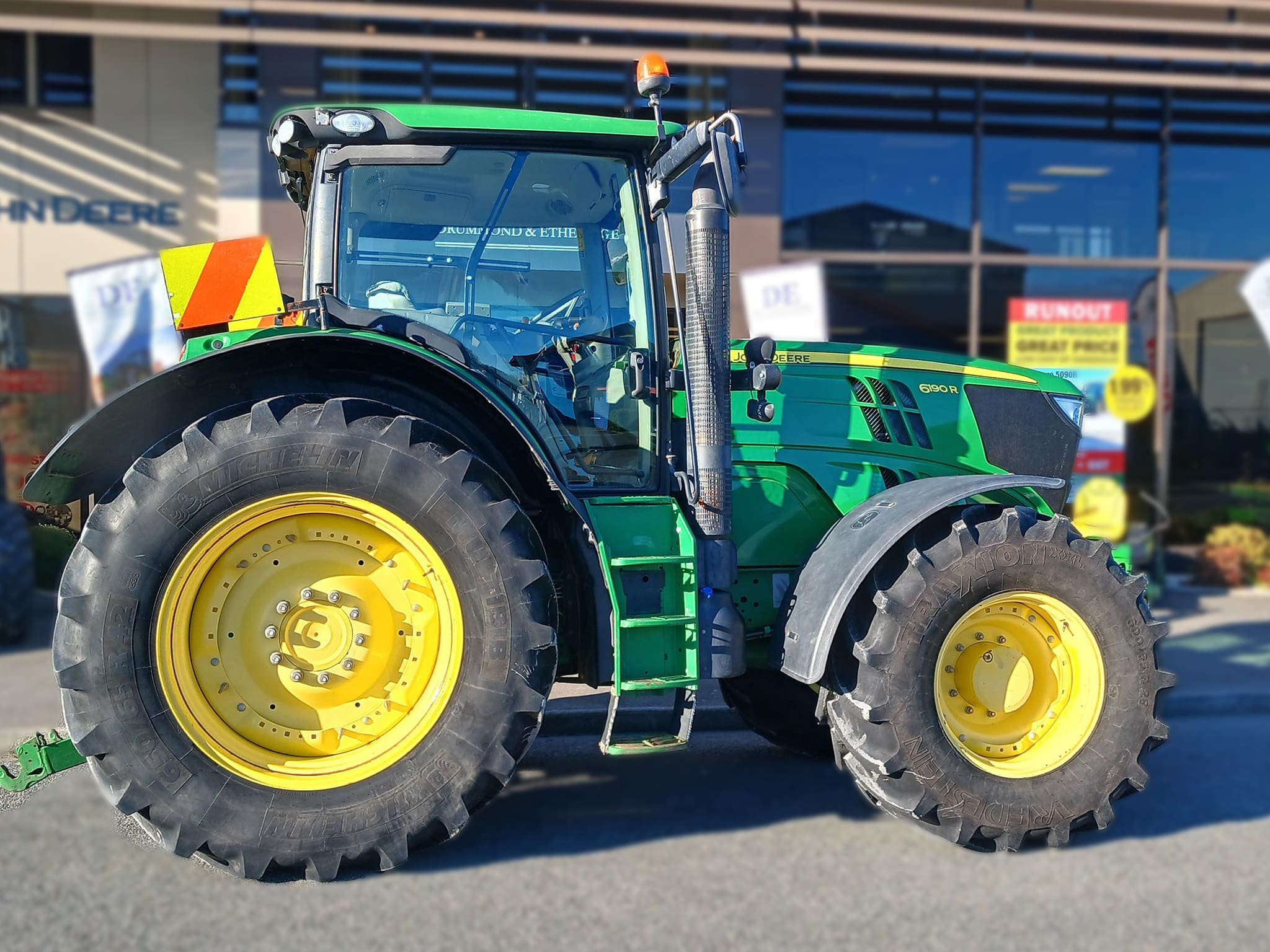 John Deere 6190R - Used Equipment - Drummond & Etheridge